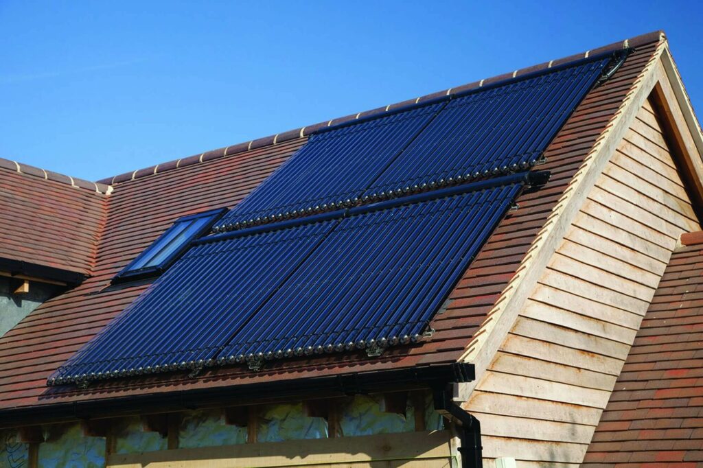 How Solar Panels Work: A Guide to Output & Efficiency